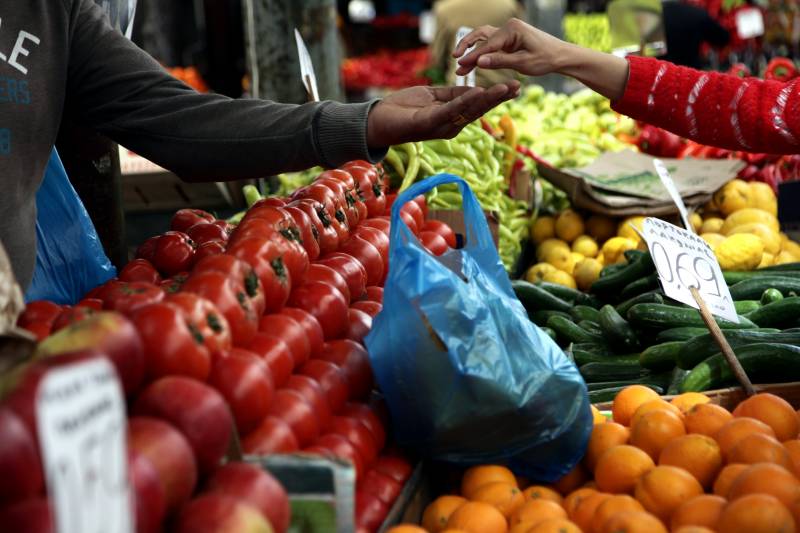 Παραγωγοί Λαϊκών Αγορών: Αιτία πολέμου η ρήτρα στο ρεύμα που φέρνει ...